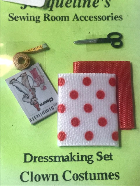 Dressmaking Set – Your Dollhouse Miniature Headquarters